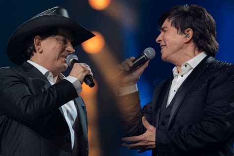 Reis Do Sertanejo Chitãozinho E Xororó Lançam No Youtube O Dvd Gravado