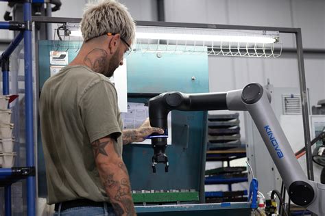 Kinova Robotics Behance