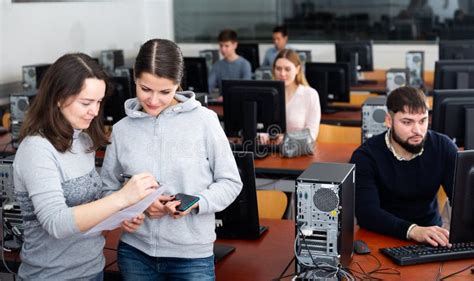 Computer Science Lesson In University Class Stock Image Image Of Emotions Casuals 199103787