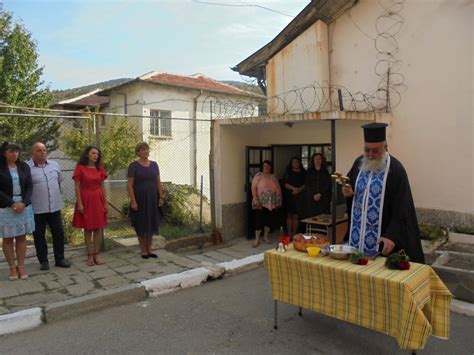 СРЕДНО УЧИЛИЩЕ ДОКТОР ПЕТЪР БЕРОН гр Бобо СРЕДНО УЧИЛИЩЕ ДОКТОР