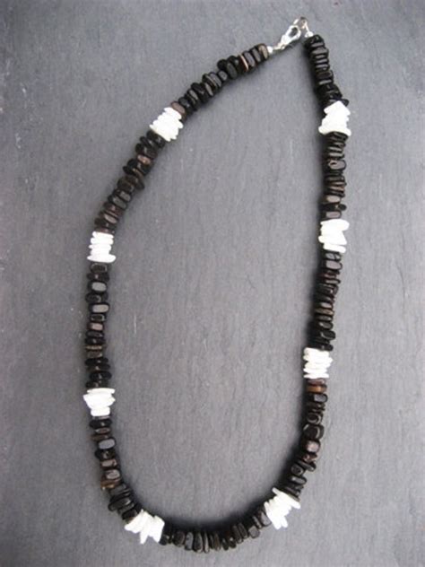 Black And White Puka Chip Shell Necklace