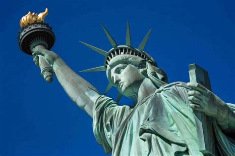 Estátua Da Liberdade Xpecial Design