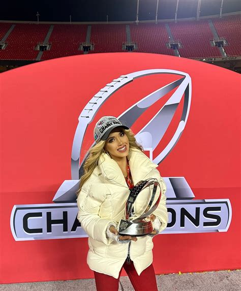 Bikini News Daily Kansas City Chiefs Heiress Gracie Hunt Rocks Bikini
