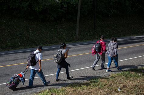 Una historia de migración Madre la llamo para despedirme porque creo