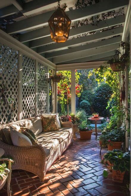 90 Stunning Lattice Panel Designs You Can Diy This Spring