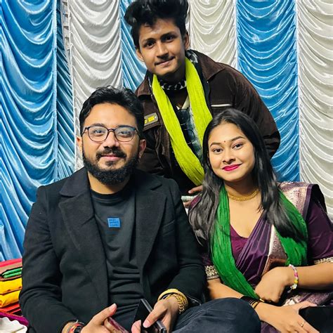 Piyali Biswas | My favourite song ️singer/with - @imkeshabdey ️ | Instagram