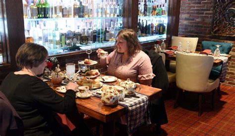 Feel Like Royalty Balmoral In Campton Hills Makes Yelps List Of Top