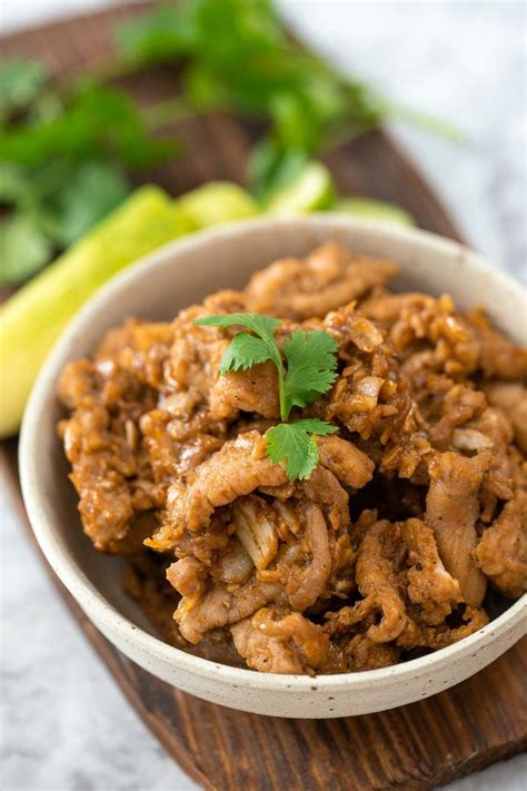 Thai Garlic Pepper Pork Moo Gratiem หมูกระเทียม Recipe Stuffed