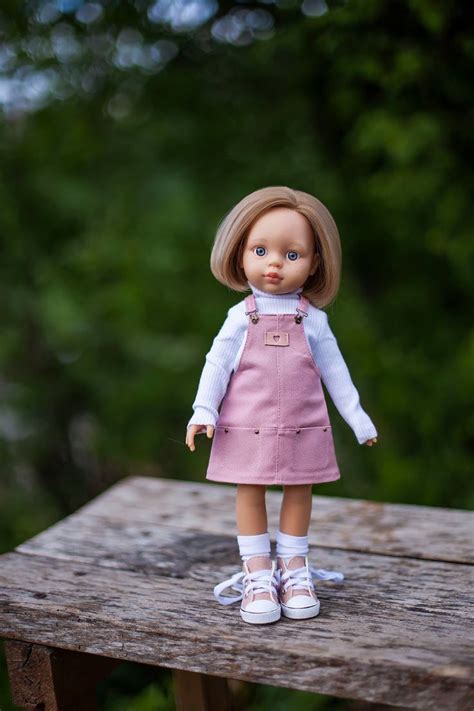 Лялька Паола Рейна