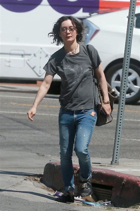 Sara Gilbert Out And About In Los Angeles 05 12 2017 Hawtcelebs