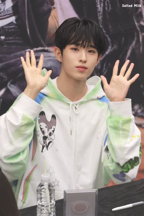 어제자 코엑스 공개 팬싸에서 비주얼 레전드 찍은 넥스지 인스티즈 Instiz 이슈 카테고리