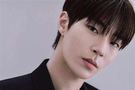 Hwang In Yeop Talks About Types Of Roles He Wants To Portray The Vibe