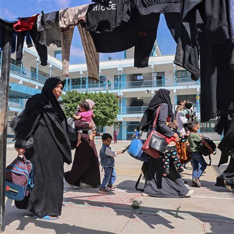 New York Times Gaza In Gaza A Night Of Rockets And Airstrikes And A