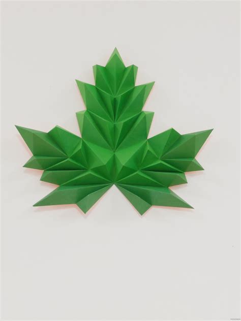 Plants Wall Hanging Low Poly Maple Leaf Wall Decor Paperzone Vn