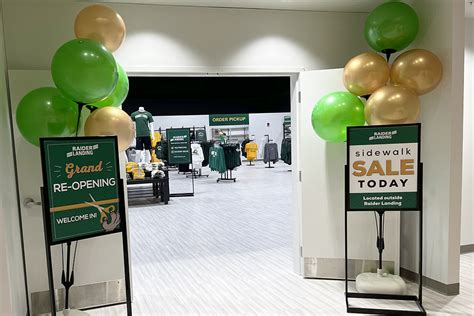 Wright State Newsroom Wright State Campus Store Celebrates Reopening