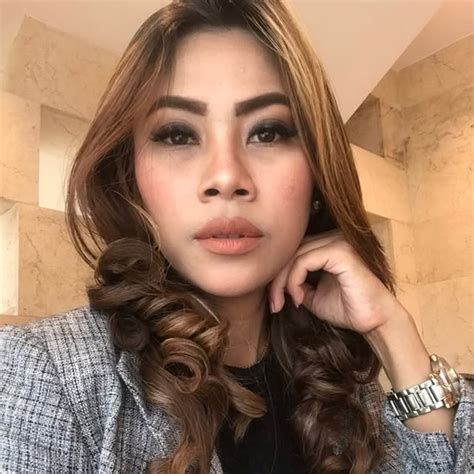 Luna Nursiswanti Lunaallunaaaaaaa • Threads Say More