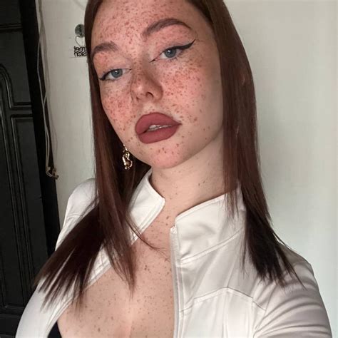 Roxy Sunnny вебкам шоу Xchat Cam