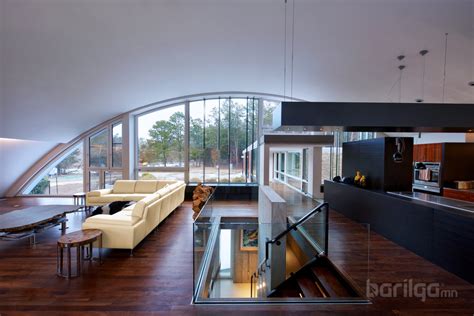 Нисэх буудалтай хаяа дэрлэх тансаг сууц