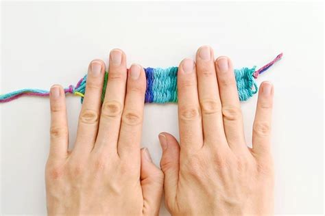 Straw Weaving Instructions How To Weave With Drinking Straws And Yarn