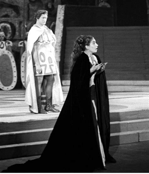 Pin By Hurope On Mcallas En La Scala Maria Callas Opera Singers Singer