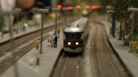 N Scale Model Train Layout And Digital Command Control