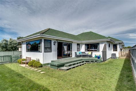 5 Devon Street Taradale Hawkes Bay 4112 House Sold Harcourts Net