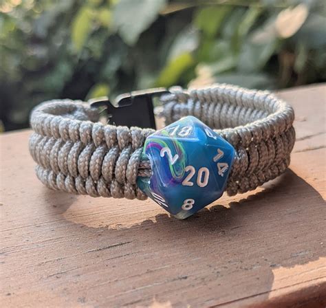 Paracord D20 Bracelet Chessex Festive Waterlily Ttrpg Jewelry Dark Elf Dice Reviews On