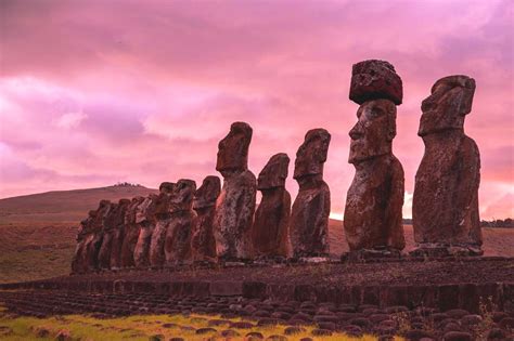 Our Top 8 Must Do Activities On Easter Island Tales From The Lens