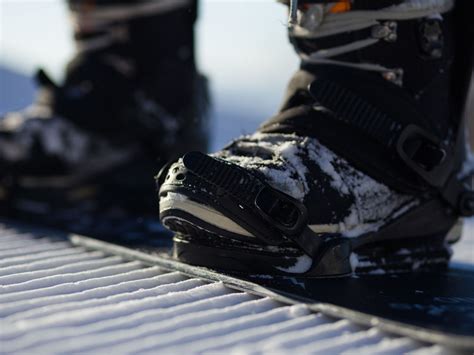 Get Yo Stance Dialed Snowboard Binding Setup Get Yo Stance Dialed Snowboard Binding Setup