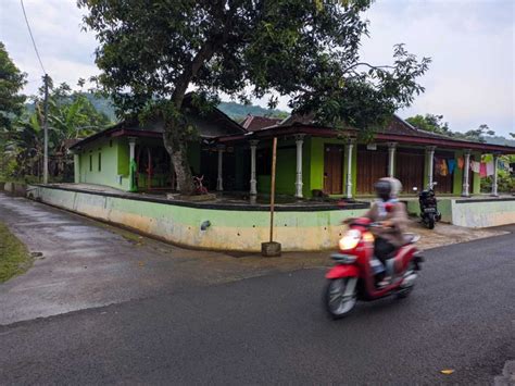 Dijual Tanah Pekarangan SHM Murah Padat Penduduk Nguter Sukoharjo