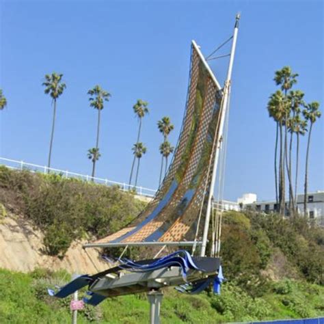 Puff Of Wind By Asher Kelman In Long Beach Ca Virtual Globetrotting