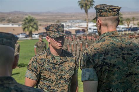 3rd Lar Marine Awarded Navy And Marine Corps Medal