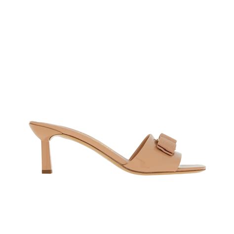 W 페라가모 바라 보우 슬라이드 아마레티 D Ferragamo Kream