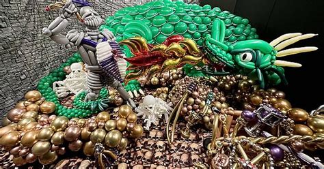 Stopped In To See The Balloon Dragon At St Albert Centre Mall Was Told It Was Over 5000