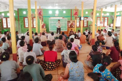 ကံမမြို့နယ် အလယ်ချောင်းကျေးရွာတွင် ဒေသဖွံ့ဖြိုးရေးလုပ်ငန်းများ အကောင်အထည်ဖော်ဆောင်ရွက်နိုင်ရေး