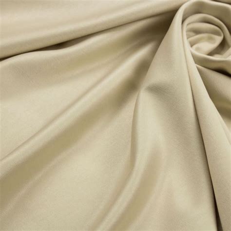 Tecido Crepe Amanda Premium Creme