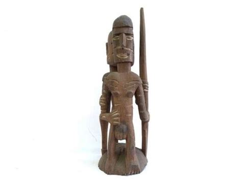 Papua Statue Male And Naked Female Figure Figurine Sculpture