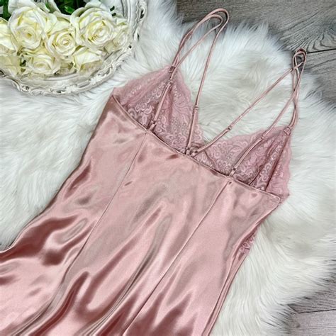 Sz M Vintage Victorias Secret Rose Pink Silky Lingeri Gem