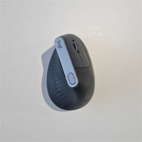 Безжична мишка Logitech гр София Студентски град • Olx Bg