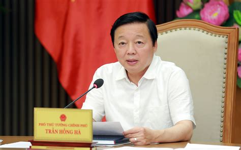 Khẩn Trương Hoàn Thiện Cơ Chế Khuyến Khích Lắp đặt điện Mặt Trời Mái Nhà