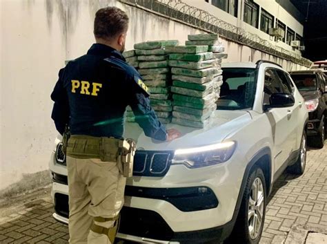 Prf De S O Paulo Apreende Quilos De Maconha Em Carro Conduzido Por Morador De Barra Mansa