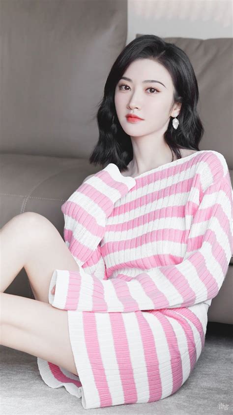 Jing Tian Photo Poses Asian Girl Striped Top Chinese Beauty Tops Actresses
