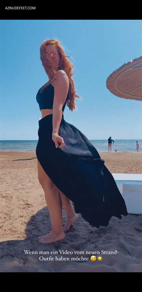 Lara Trautmann Feet Aznudefeet