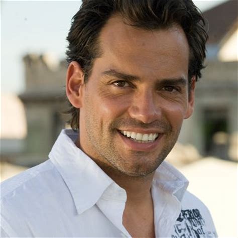 Cristian De La Fuente Biography Birth Date Birth Place And Pictures