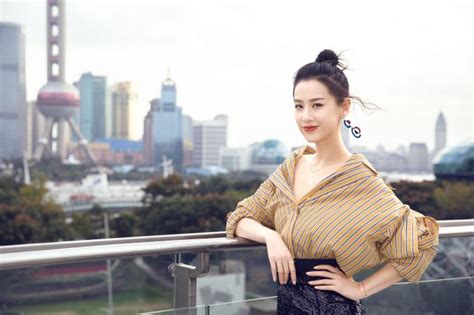 黄圣依《吐槽大会》现教科书般哭戏 折服李诞娱乐环球网