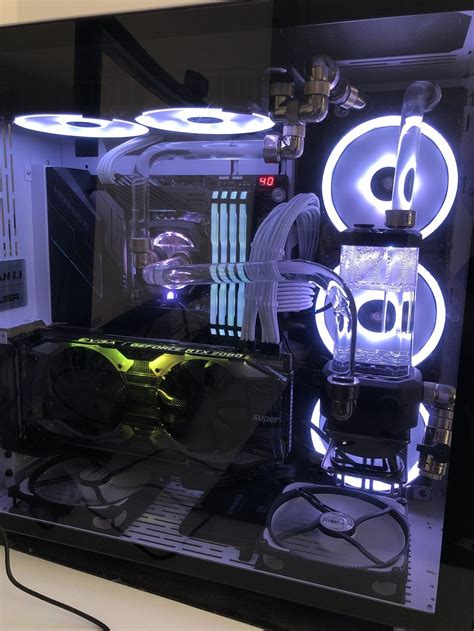 Lian Li PC 011D Rom Builds Gg