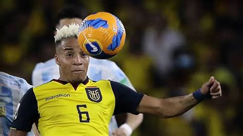 Fifa No Castigará A Ecuador Por El Caso Byron Castillo Tudn Mundial