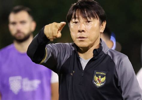 Shin Tae Yong Angkat Bicara Soal Pemain Timnas Indonesia Yang Masih Absen Dalam Tc Okezone Bola
