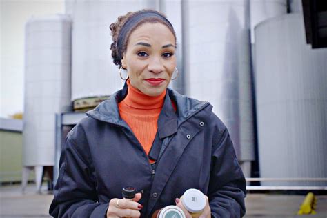 Morning Live Star Michelle Ackerley Pauses Show As She Reveals Pregnancy