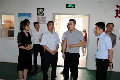 高陵区宣传部部长张博莅临丝路融豪工业城调研考察！